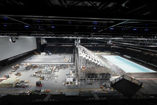 Paris 2024 : comment Paris La Défense Arena est devenue piscine ...