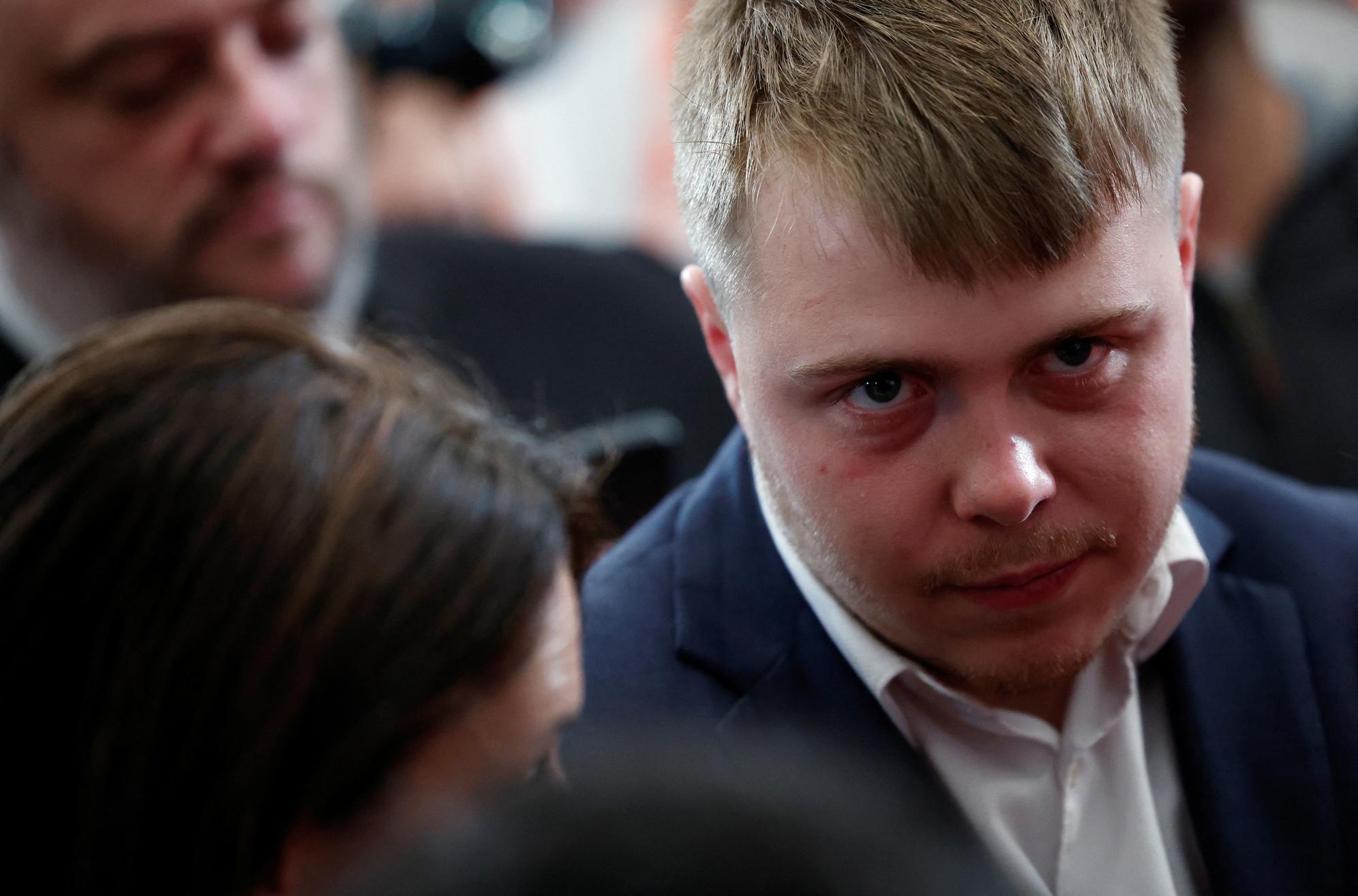 Louis Boyard, un élu « insoumis » désavoué par son propre camp au ...