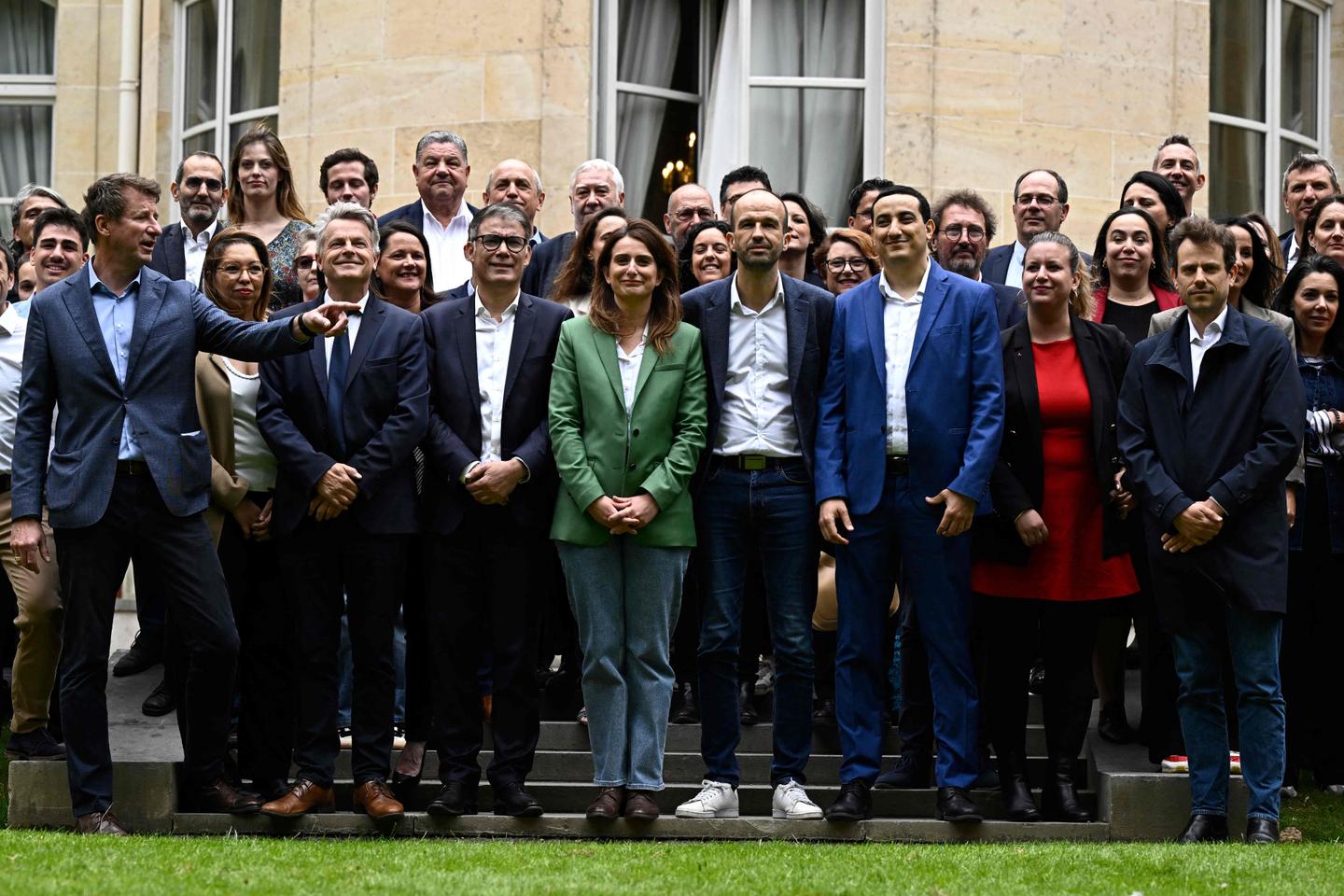 The four days that led to the Nouveau Front Populaire left-wing alliance