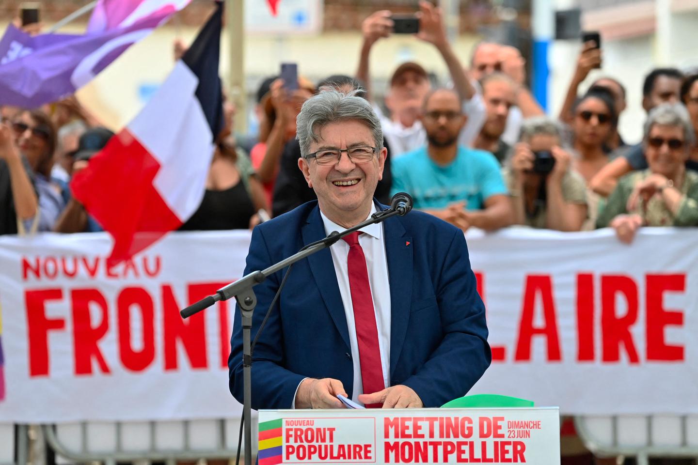 Face au Nouveau Front populaire, Mélenchon se barricade dans une stratégie de la « rupture