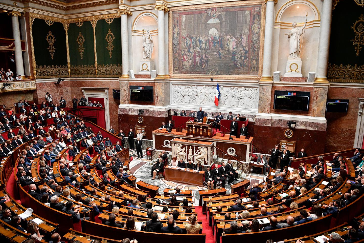 Politique : « La simplification et la polarisation des discours ne font ...