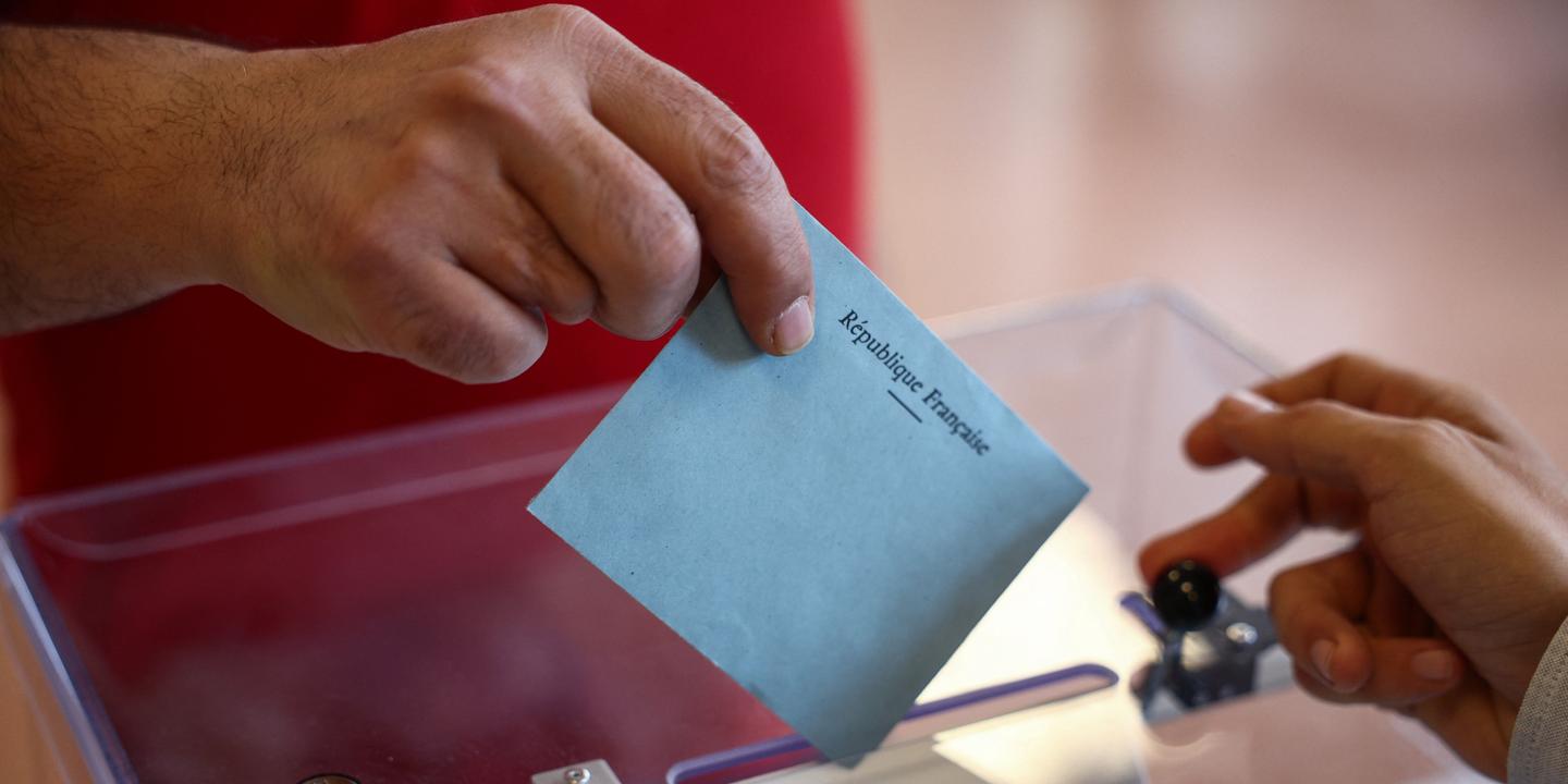 French elections: Second round turnout at highest in four decades