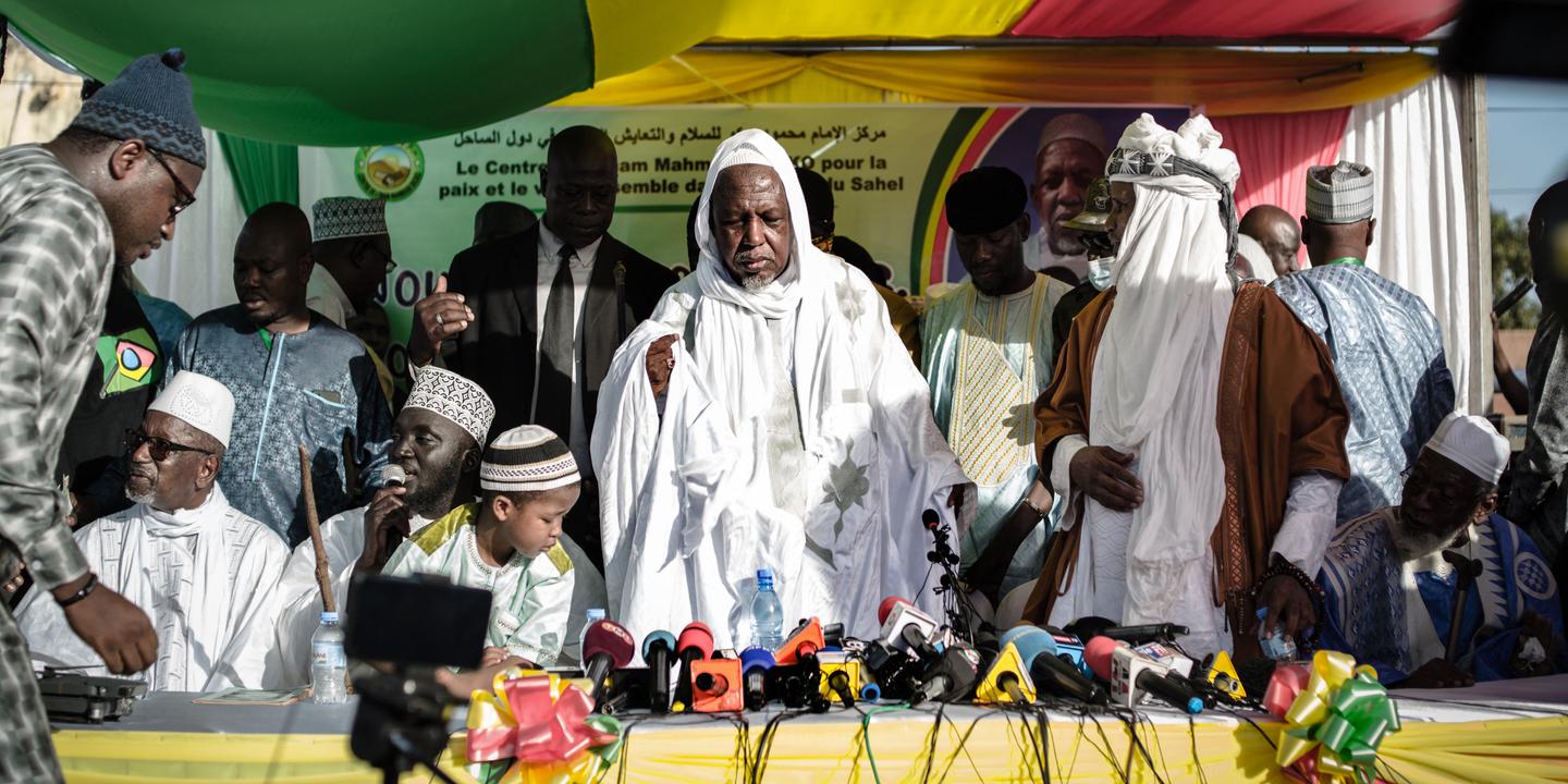 Au Mali, un proche de l’imam Dicko est incarcéré pour « opposition à l ...