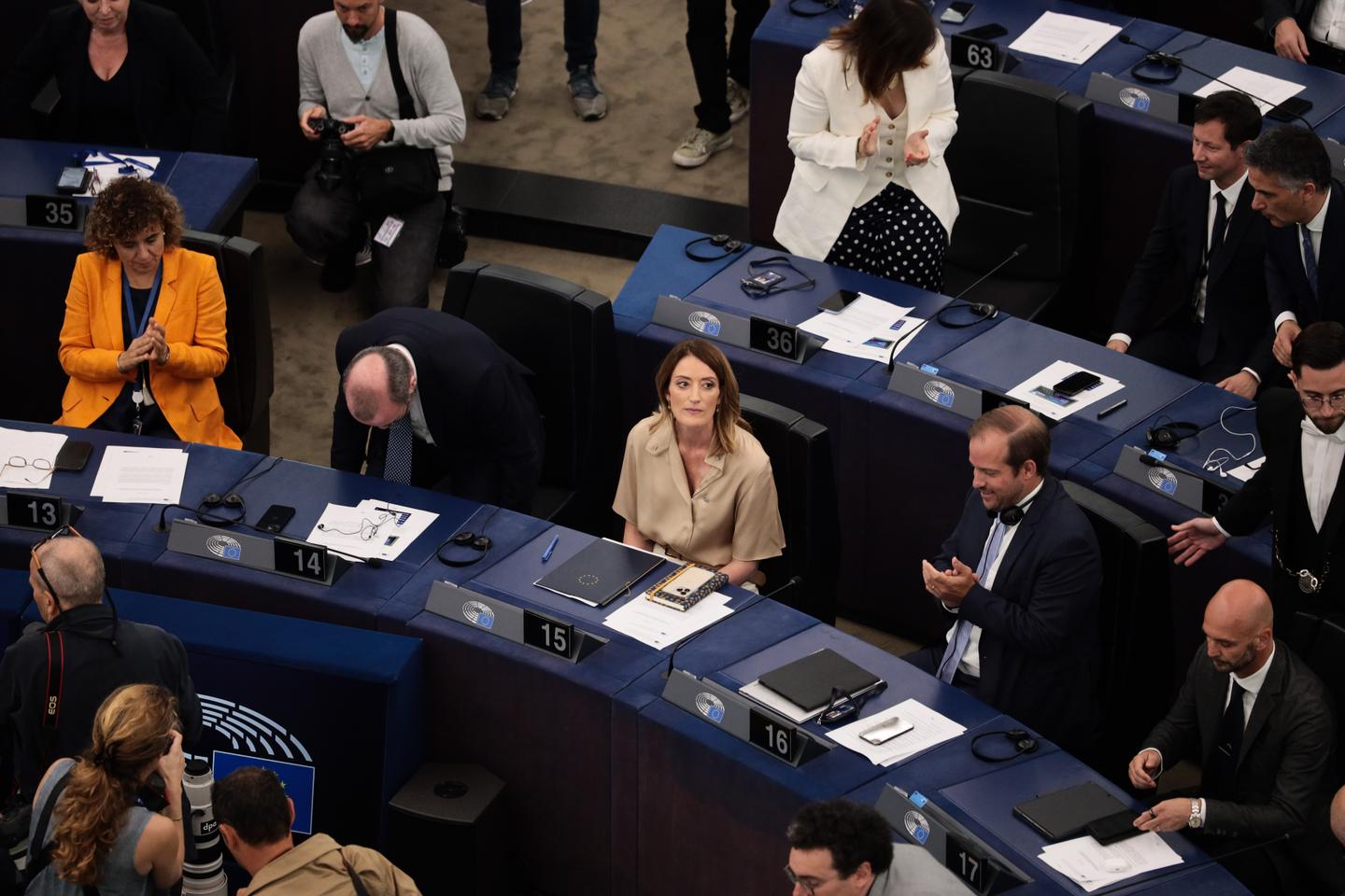 Rentrée du Parlement européen : Roberta Metsola confirmée de façon ...