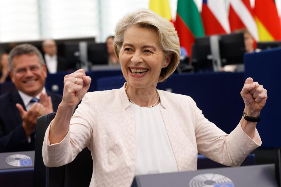 Ursula von der Leyen elected for second term as European Commission ...
