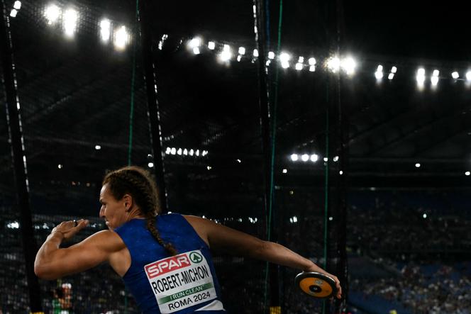 Olympic Games 2024: Mélina Robert-Michon, from discus thrower to flag ...