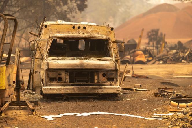 Le nord de la Californie touché par un mégafeu, plus de 140 000 ...