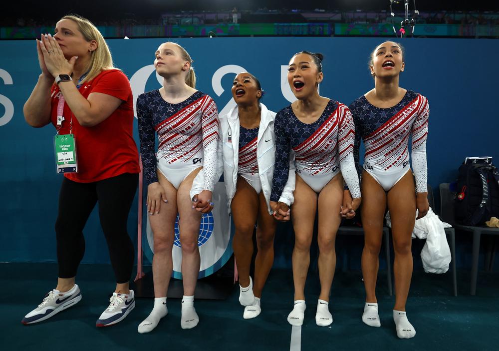 Gymnastique | Concours général par équipes femmes : revivez le sacre ...
