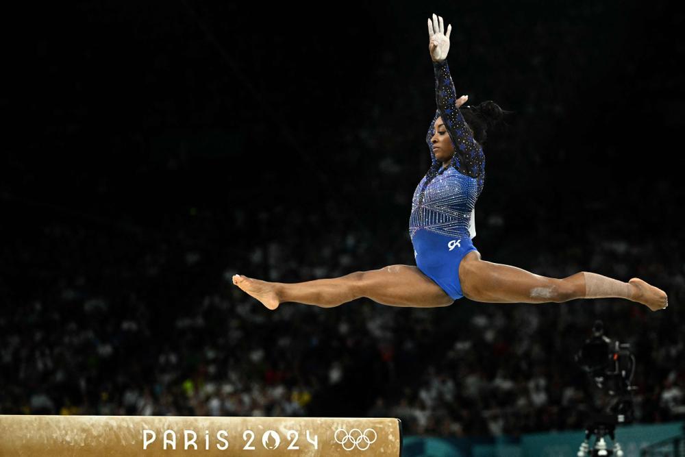 JO 2024, gymnastique | revivez le sixième titre olympique de Simone Biles qui remporte le ...