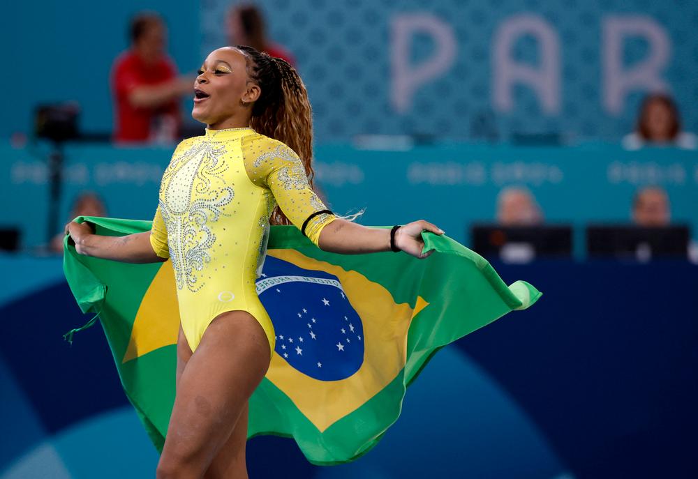 JO 2024, gymnastique | revivez le sixième titre olympique de Simone ...