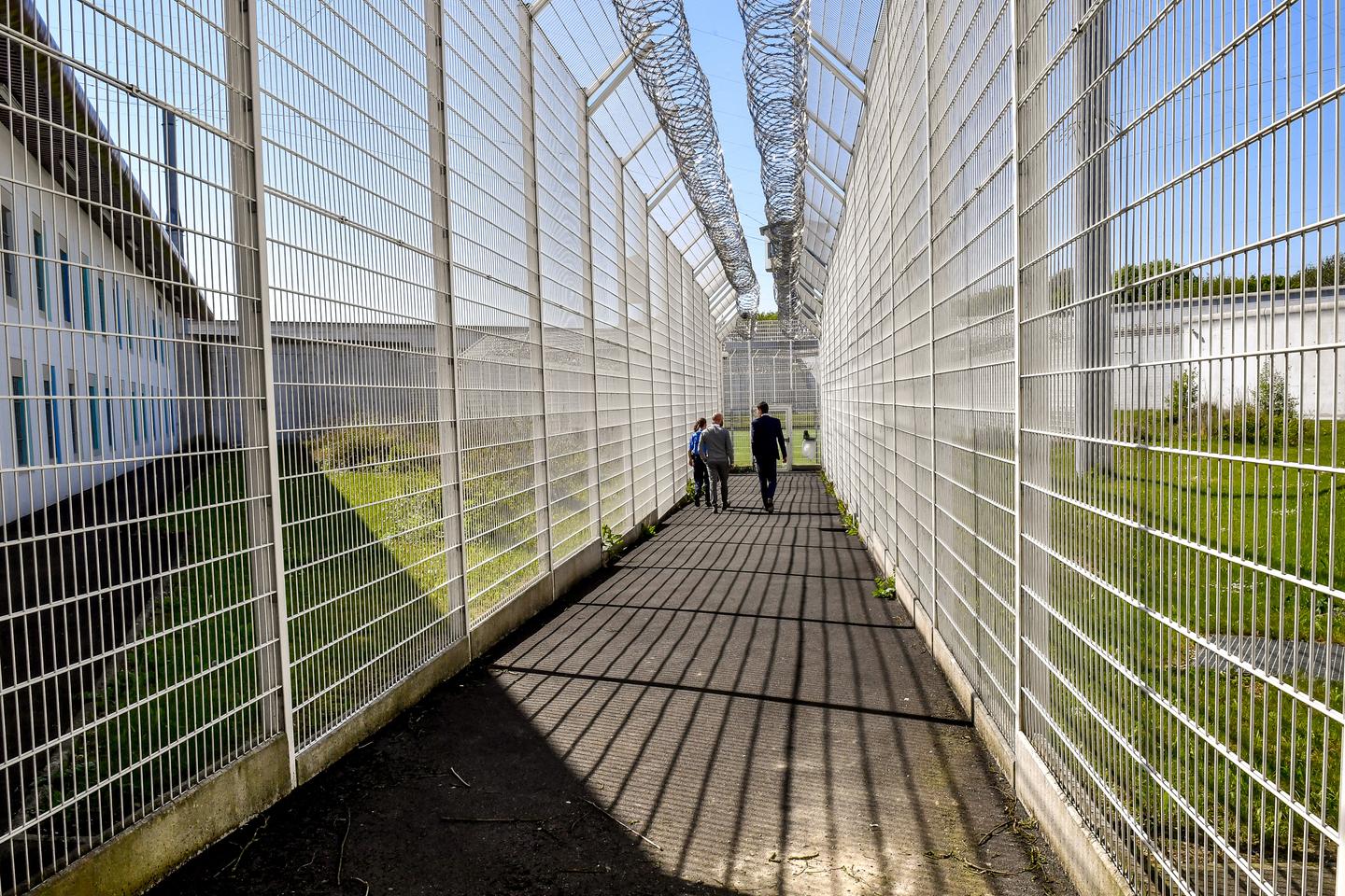 After 29 years behind bars, bank robber allowed out to take driving test