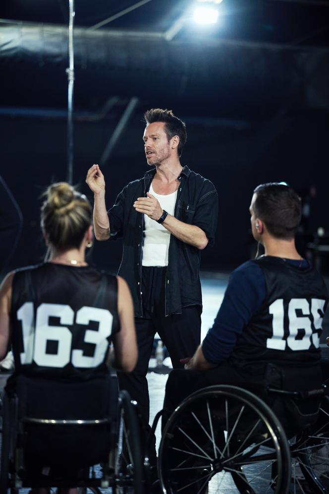 Paralympiques 2024 : Alexander Ekman orchestre une cérémonie d ...