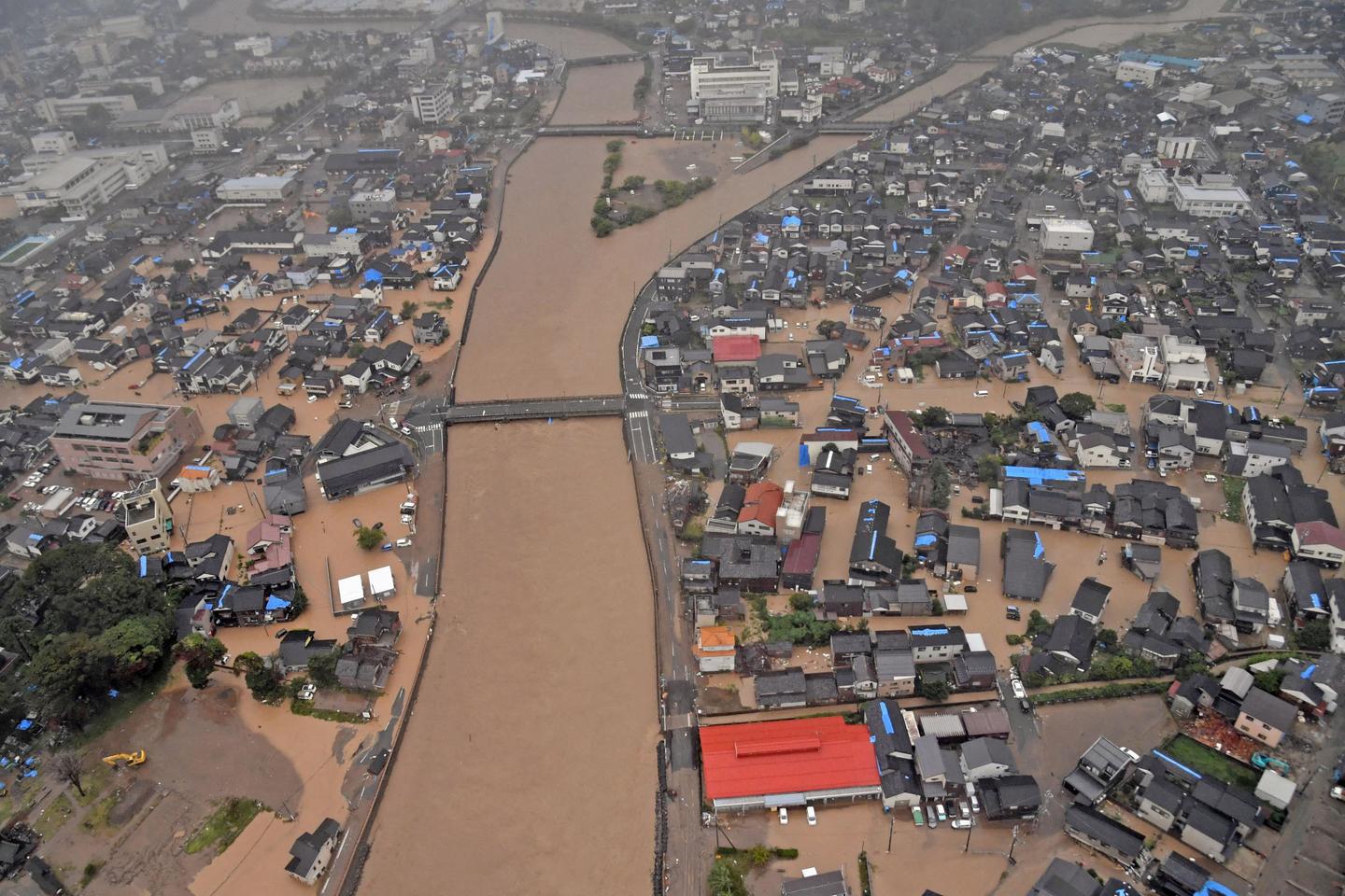 One dead, 7 missing as heavy rains trigger floods in central Japan