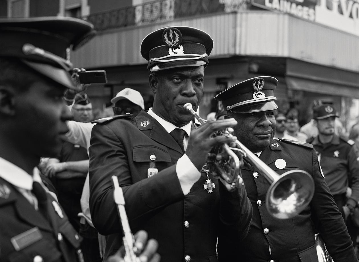 Le défilé militaire international, l’autre pélerinage de Lourdes