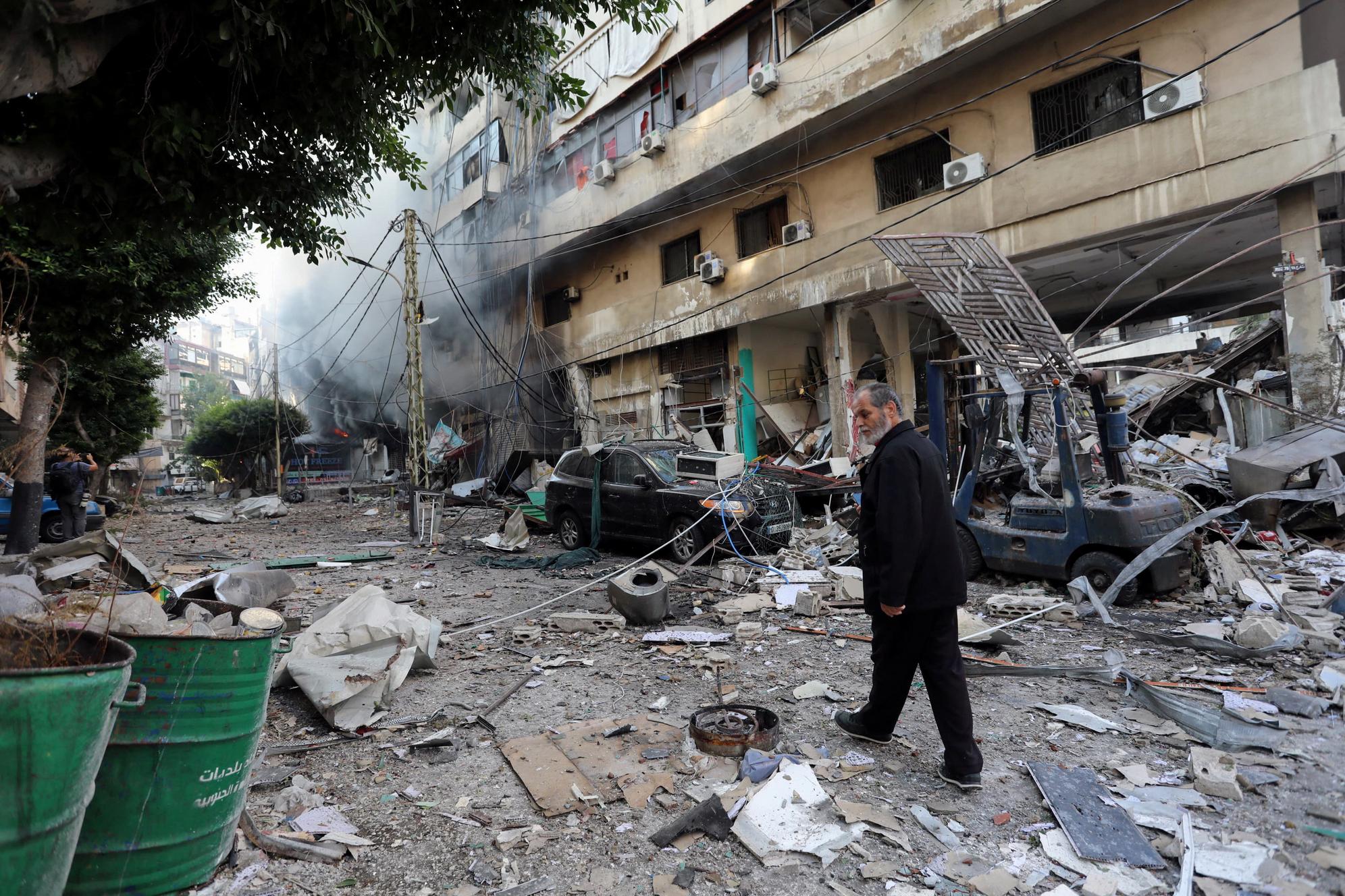 Intense Israeli bombing rocks Beirut as Lebanon PM urges 'pressure on ...