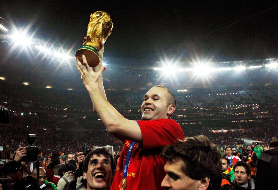 Football : Andrés Iniesta, champion du monde 2010 et symbole du grand ...
