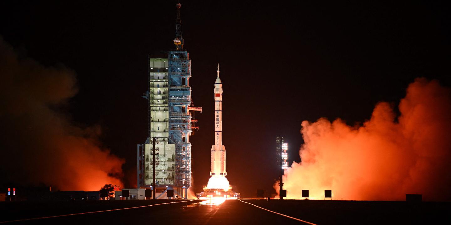 chinese space shuttle