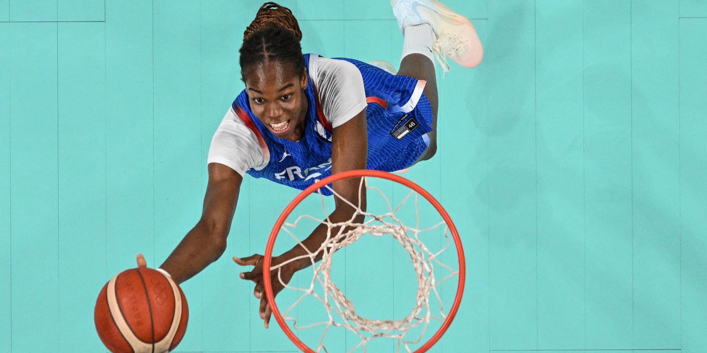 Dominique Malonga, the first Frenchwoman to dunk in a match