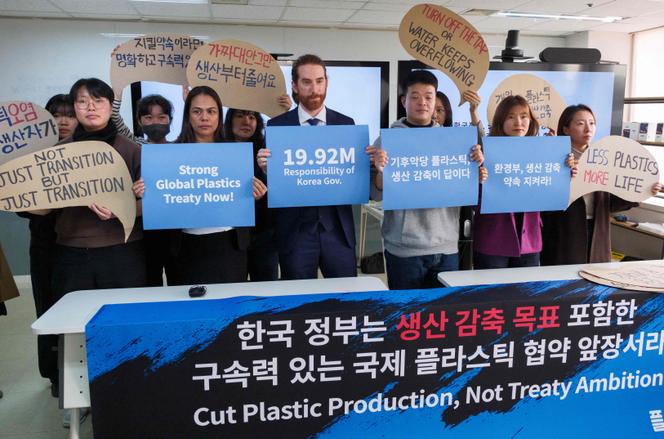 World meets in Busan to face challenge of out-of-control plastic pollution
