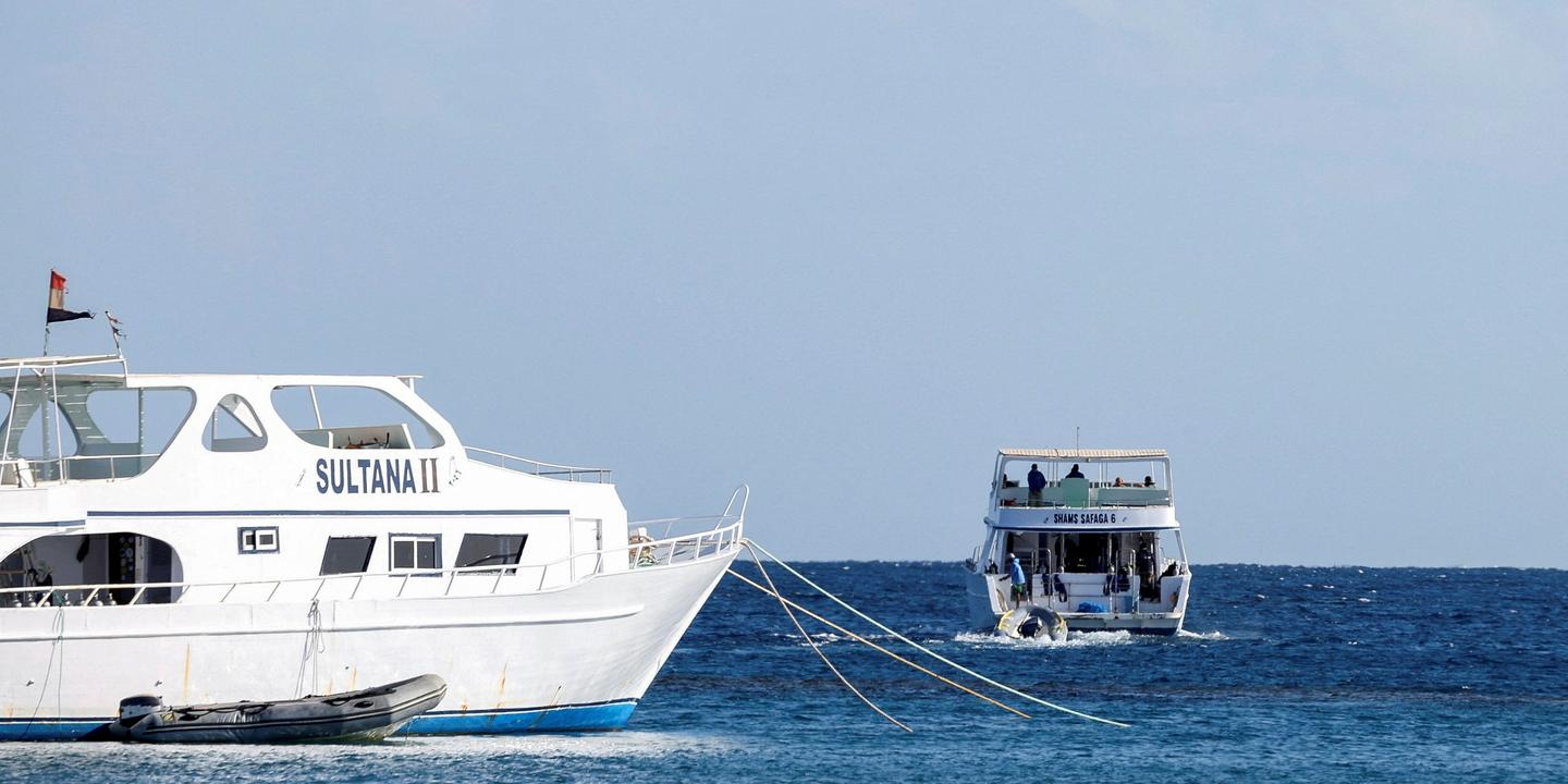 Four bodies and three survivors recovered from Egypt's Red Sea boat sinking