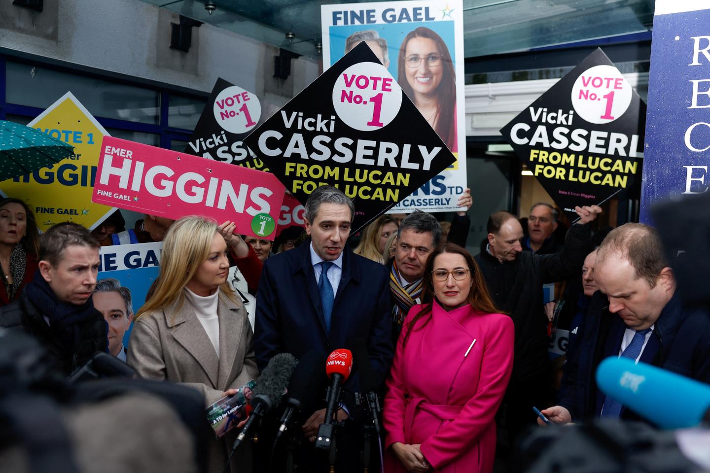 Ireland votes in closely fought general election