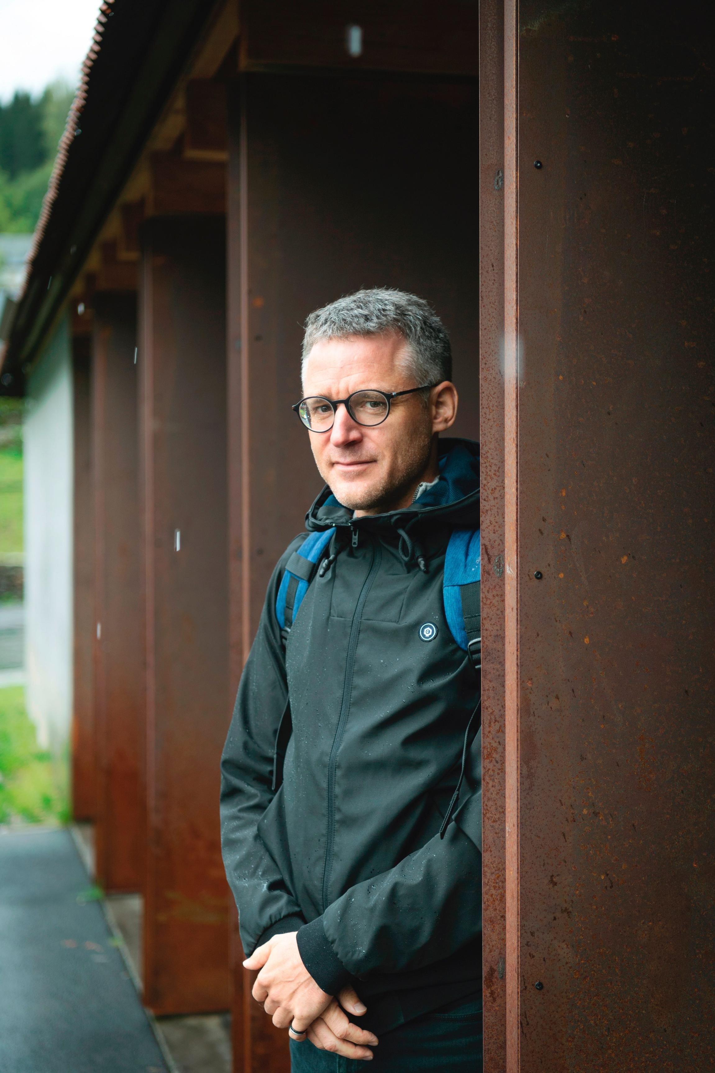 Dans le Cantal, la méthode de Simon Teyssou pour réparer les villages