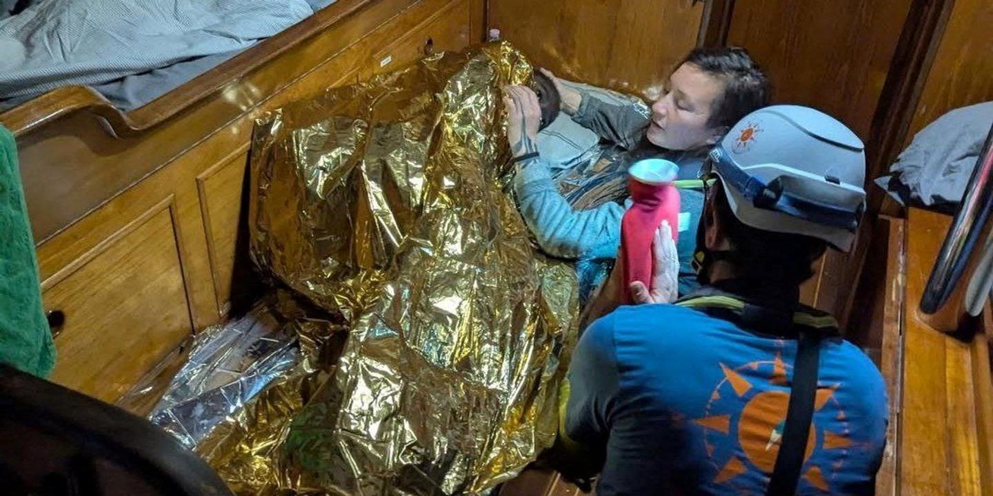 Miraculous rescue of 11-year-old in the Mediterranean moves Italy