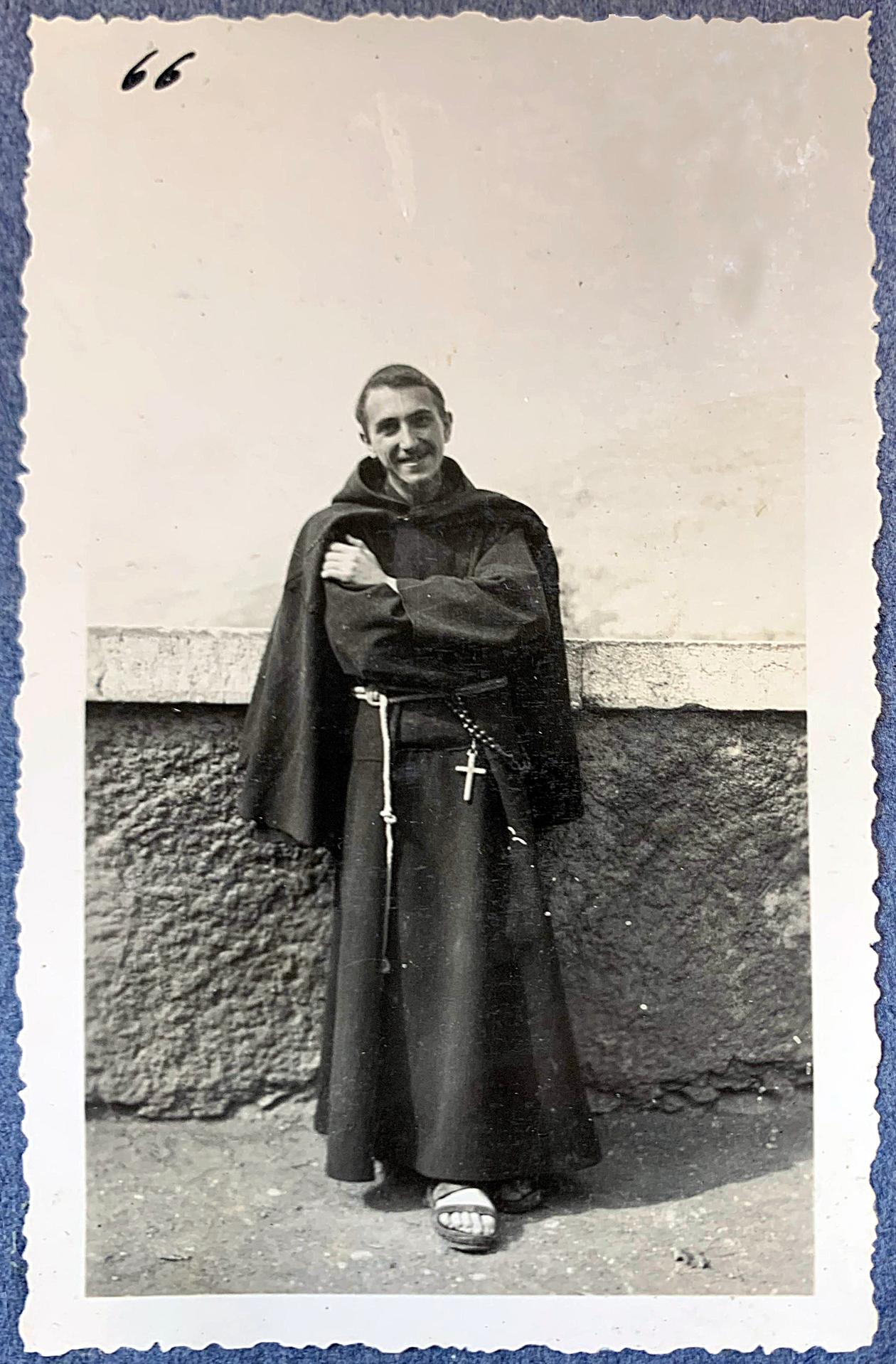 Ces lettres de l’abbé Pierre qui révèlent un religieux tourmenté par la ...