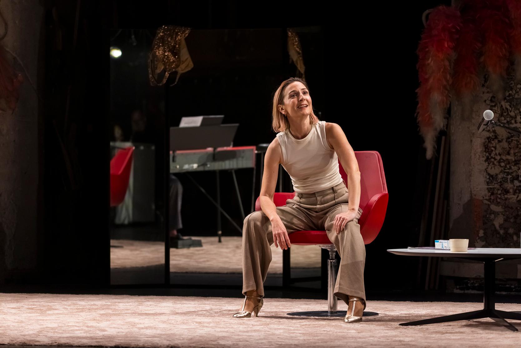 Dans « Ça va ça va », Camille Chamoux cherche des remèdes aux maux