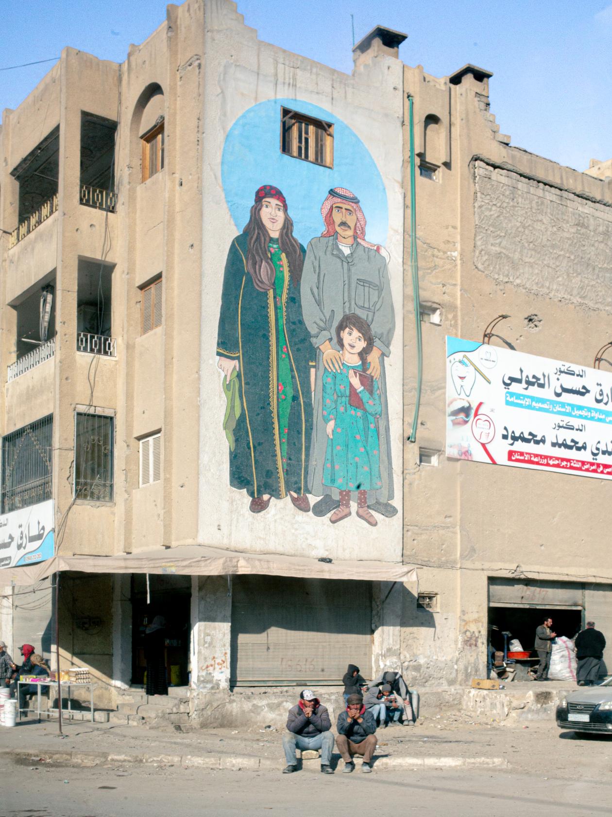 In Raqqa, tensions are rising between Syria's Arabs and Kurds