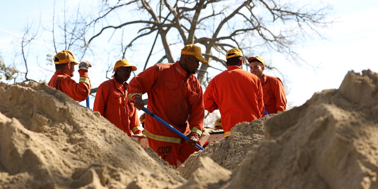 Southern California rain, after weeks of wildfires, creates risk of ...
