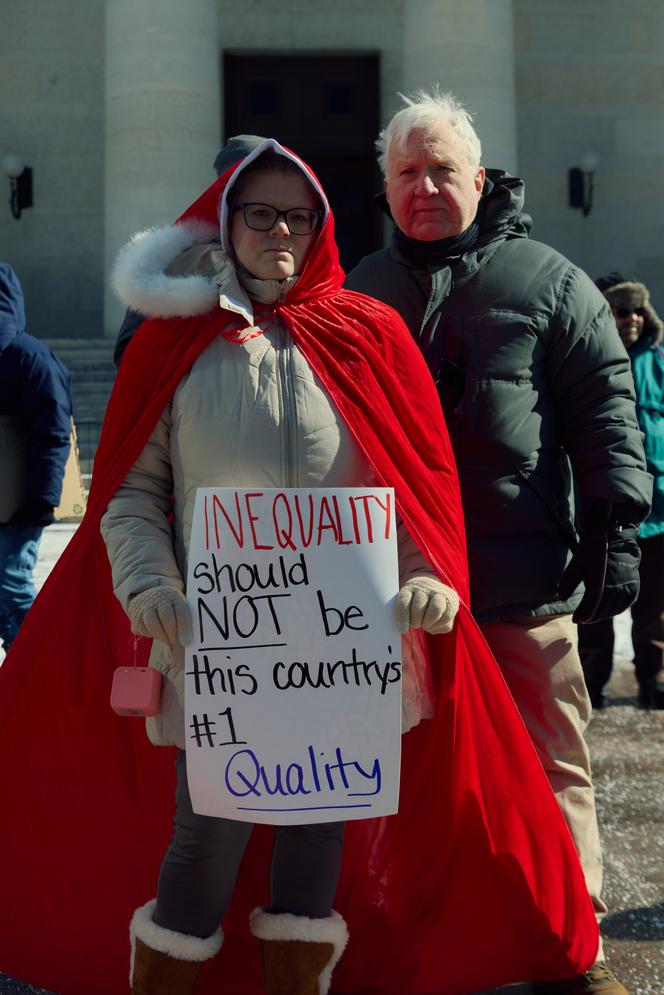 Aux Etats-Unis, dans les mobilisations anti-Trump, Elon Musk concentre ...