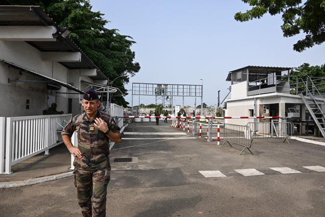 En Côte d’Ivoire, la France rétrocède sa base militaire d’Abidjan au ...