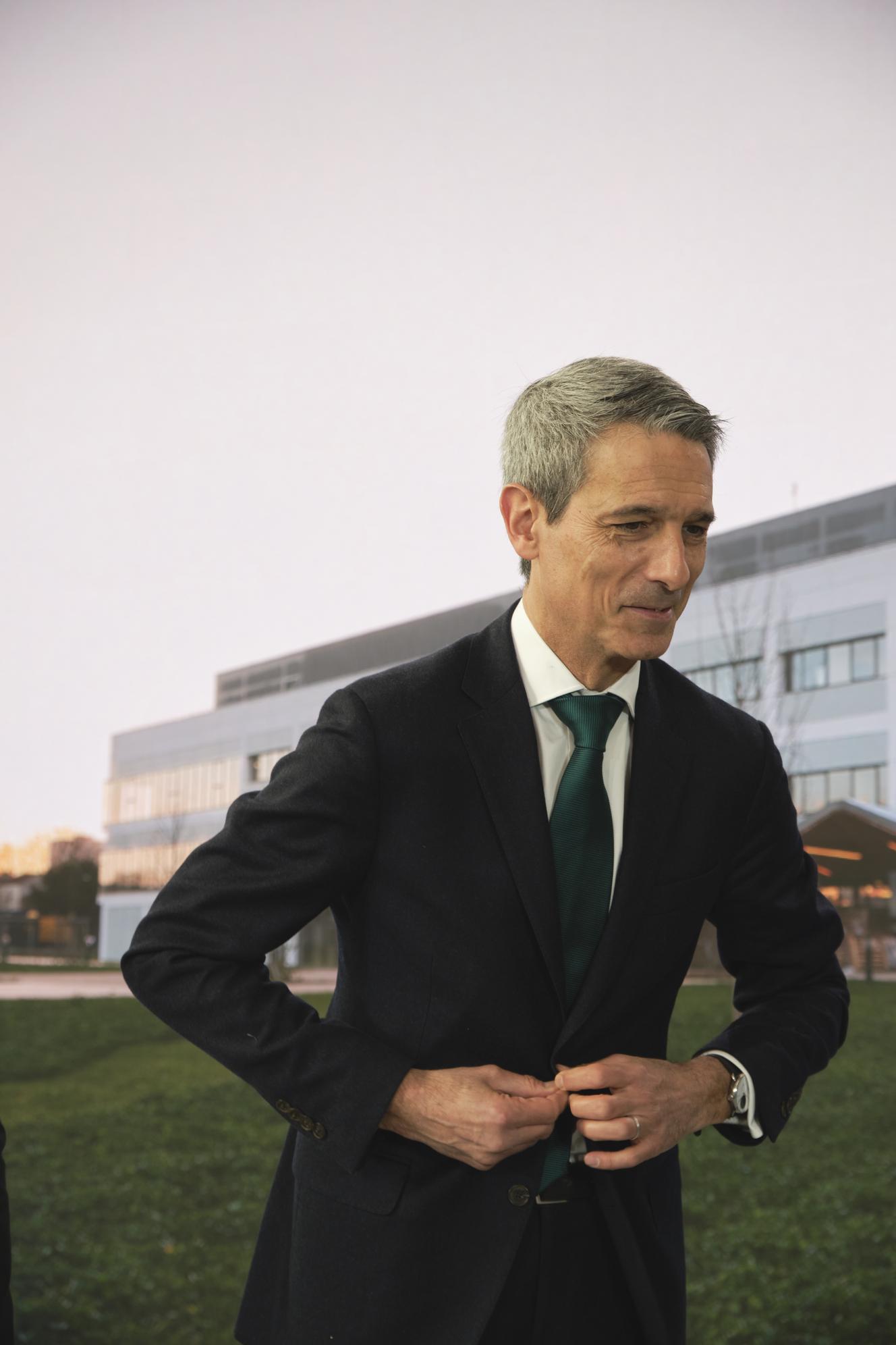 Benoît Bazin ouvre de nouvelles voies pour le groupe de BTP Saint-Gobain