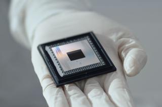 Puces quantiques : l’Europe prépare son « Quantum Act » pour ...