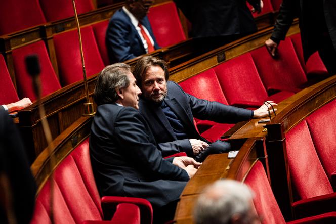 Congrès du PS : Boris Vallaud candidat face à Olivier Faure