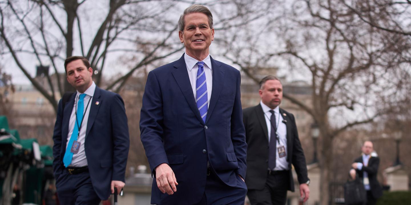 Le patron du Trésor, Scott Bessent, un ancien financier de Soros devenu ...