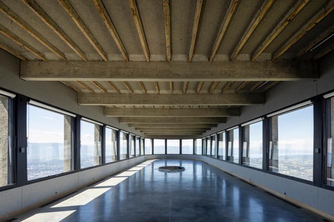 Le téléphérique du Salève, architecture du vertige