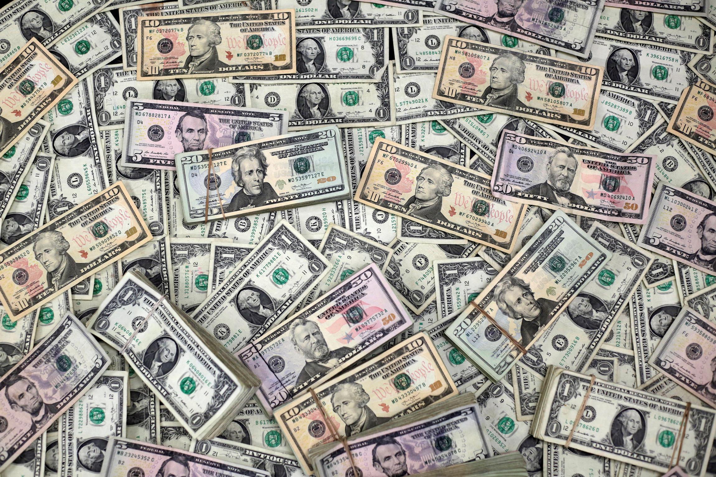 La fragile théorie du dollar de Stephen Miran, l’économiste de Donald Trump