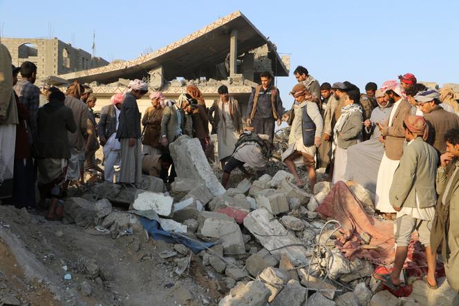 Yemen's Houthi rebels claim attacks on carrier group after US strikes