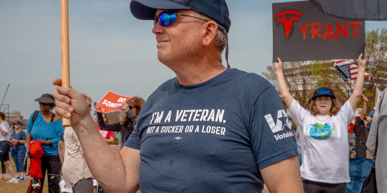 US veterans express sorrow and shame over Trump administration