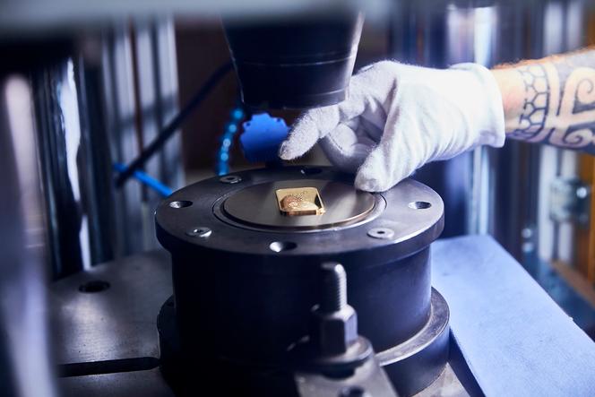 Swiss gold refineries are operating at full capacity