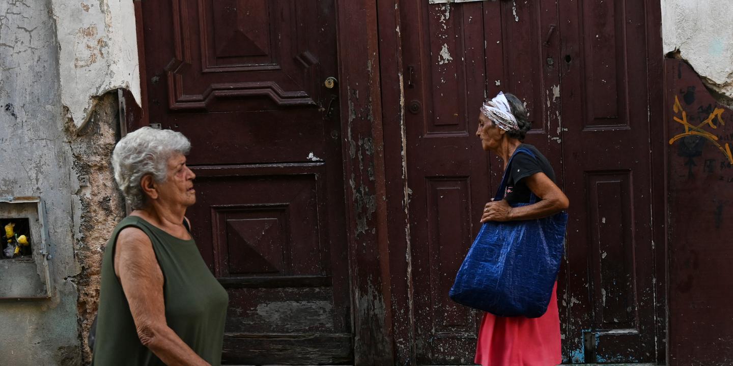 Cuba, victime d’un exode migratoire, voit sa population s’effondrer et ...