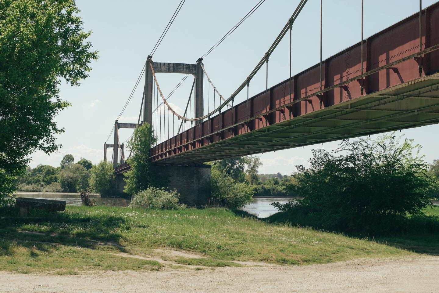 A Bonny-sur-Loire, un pont à l’agonie et des collectivités locales ...