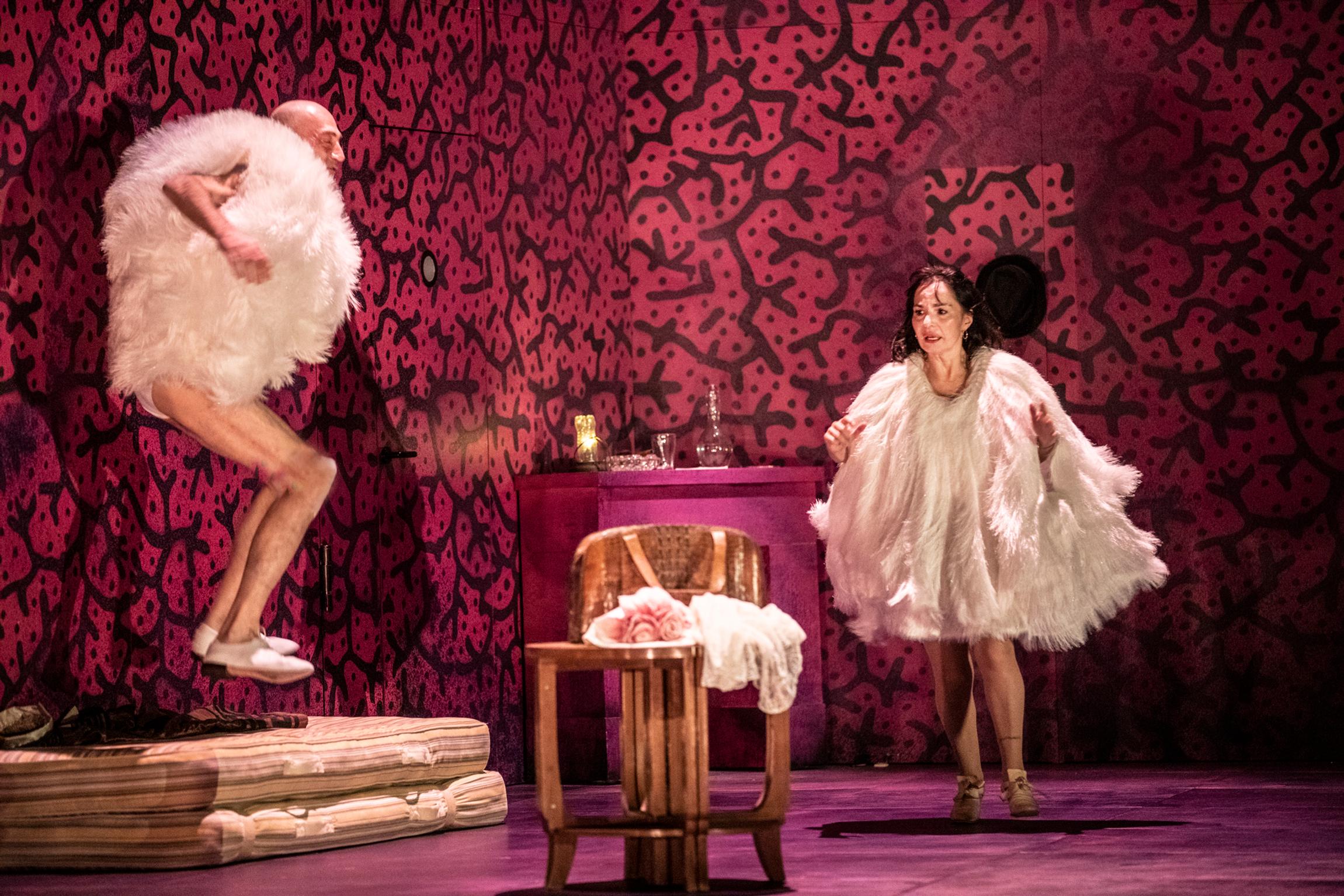 Stanislas Nordey caracole sur les mots de Feydeau, avec « L’Hôtel du ...