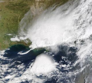 A key and enigmatic player in global warming? Clouds