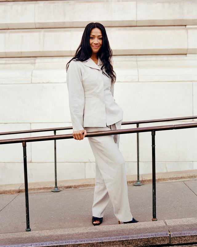 L’artiste Rachel Eliza Griffiths sort de l’ombre de Salman Rushdie