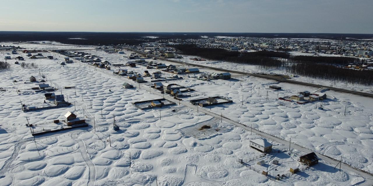 In the Siberian winter, strange snow mounds appear after the ...