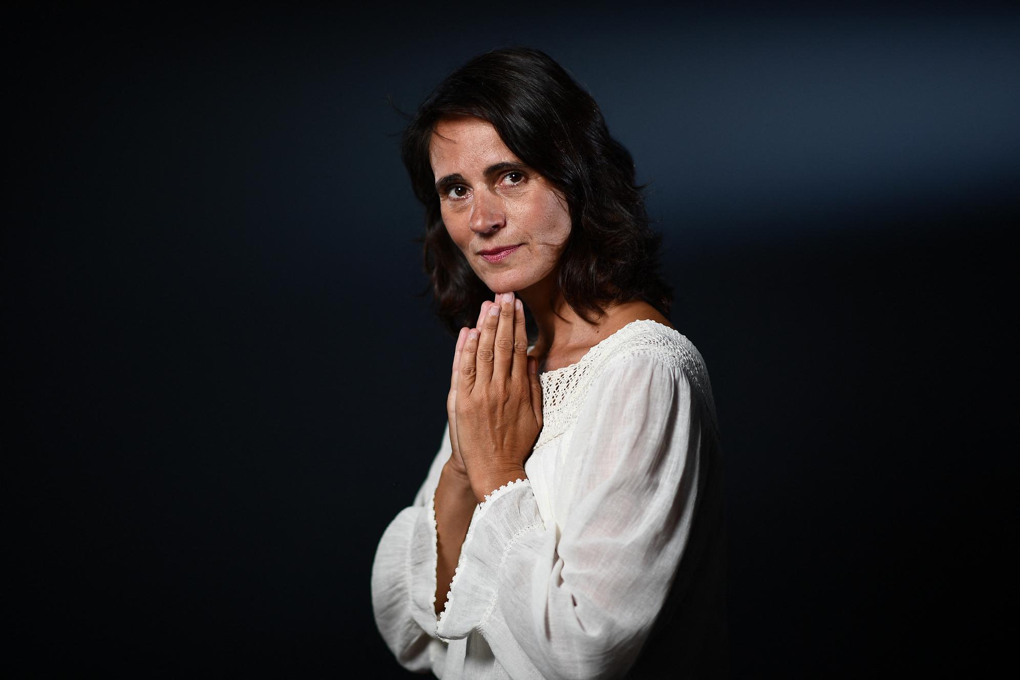 France Inter : Sonia Devillers arrête l’entretien de 7 h 50 pour une ...