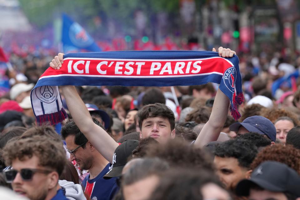 Le PSG célèbre sa victoire en Ligue des champions, de l’Elysée au Parc ...